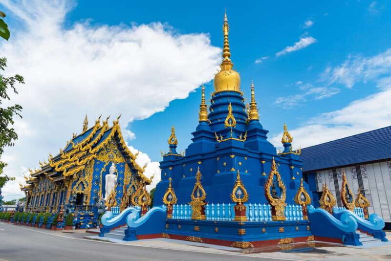 Chiang Rai: White & Blue Temples, Black House & Lunch, Guide - Key Points