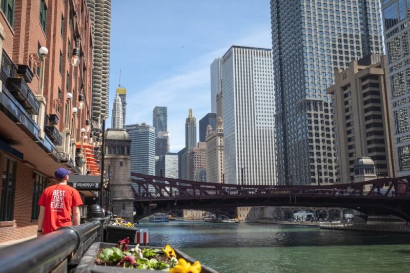Chicago: Prohibition-Era Culture & Architectural Treasures - Key Points