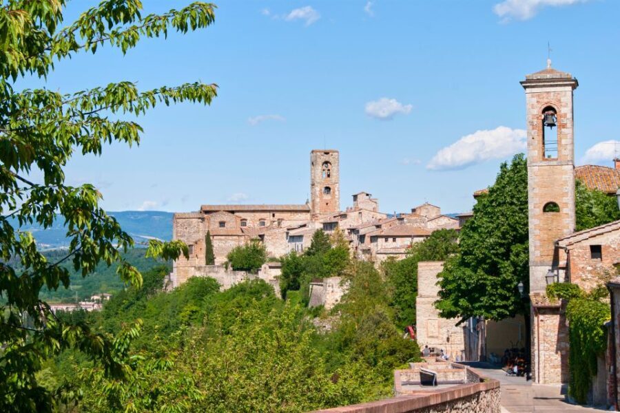 Colle Val d'Elsa and Volterra Full-Day Tour - Exploring Tuscany’s Hidden Gems: The Itinerary