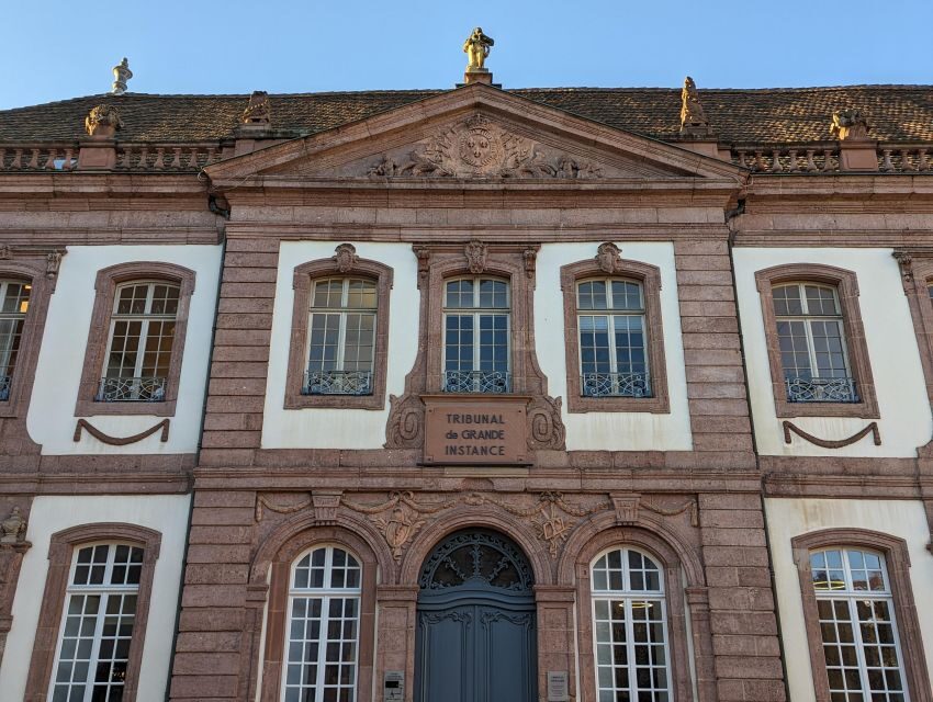 Colmar: Unusual Walking Tour with a local guide - Art, Heroes, and Statues