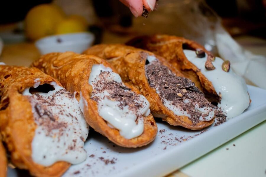 Cooking class, visit to the Catania market and light lunch - Analyzing the Price and Value