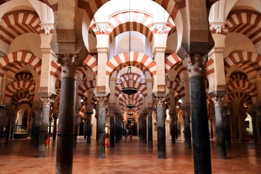 Córdoba Guided Tour of the Mosque, Jewish Quarter & Alcazar - In-Depth Look at the Itinerary