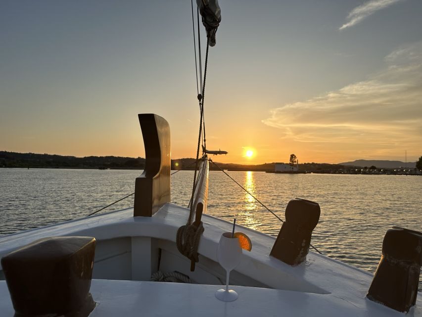 Corfu: Sunset Cruise on Classic Boat with Cocktails & Snacks - Detailed Breakdown of the Itinerary