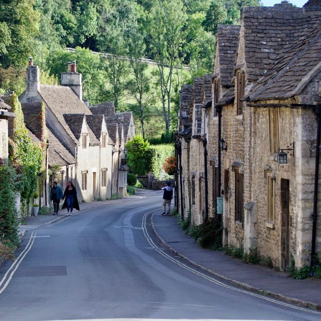 Cotswold & Shakespeare Country Private Tour with Entry - What Makes This Tour Stand Out