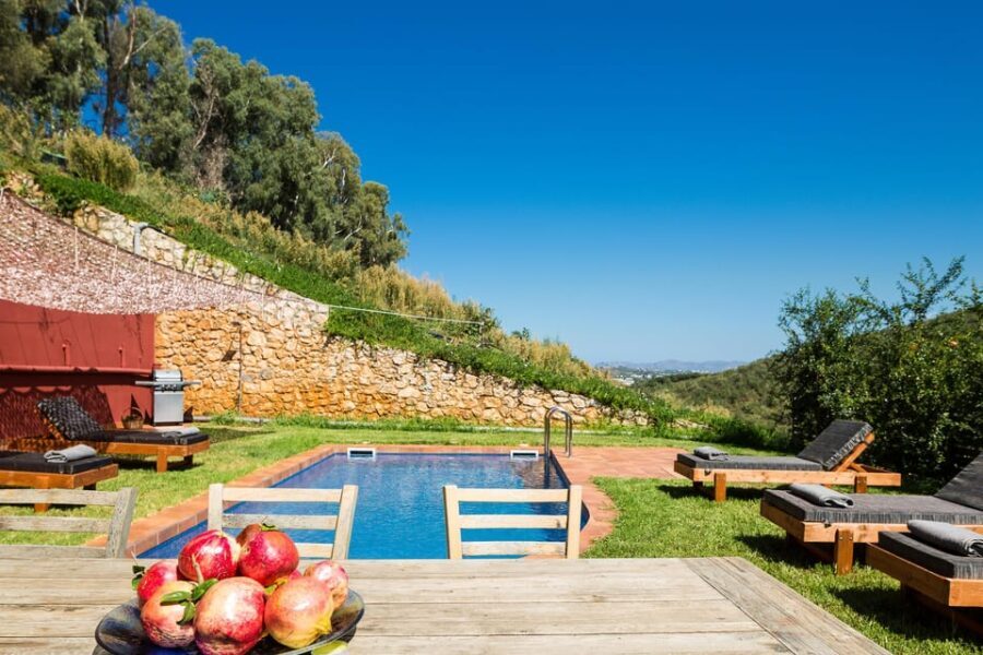 Crete: 3-Day Yoga Retreats in Physis Villas - What to Expect During Your Stay