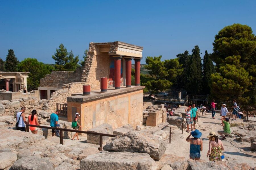 Crete: Knossos Palace and Museum Skip the line Guided tour - Deep Dive into the Itinerary