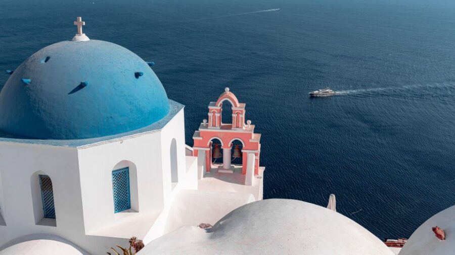 Crete: Santorini 1 Day Cruise - The Arrival in Santorini and First Impressions