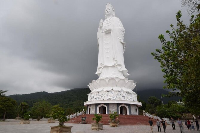 DA NANG NIGHTLIFE Tour with MARBLE MOUNTAIN & LADY BUDDHA STATUE, DRAGON BRIDGE - Key Points