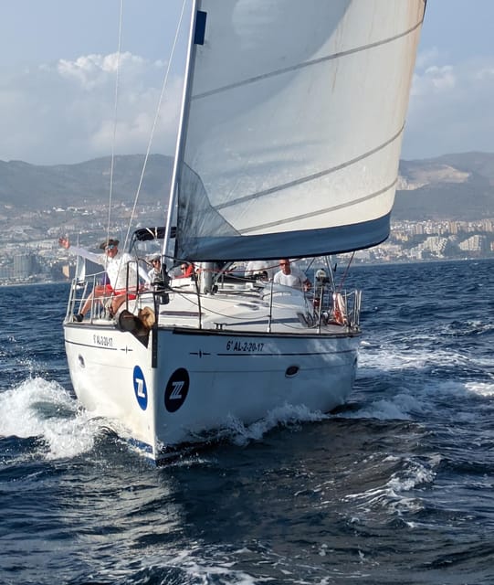 Day charter Benalmadena: views of the city in a sailboat. - Experiencing Benalmádena from the Water: What to Expect