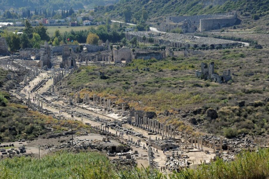 Day Tour of Ancient Roman Sites with Lunch and Guide - Value and Practicality