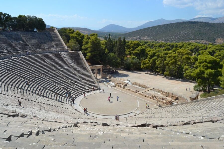 Day Tour to Mycenae and Nafplio with Lunch - Transportation, Timing, and Group Size