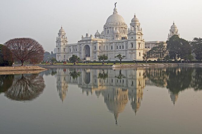 Day trip from Kolkata for a Slice of Europe - A Comprehensive Look at the Full-Day Kolkata Experience