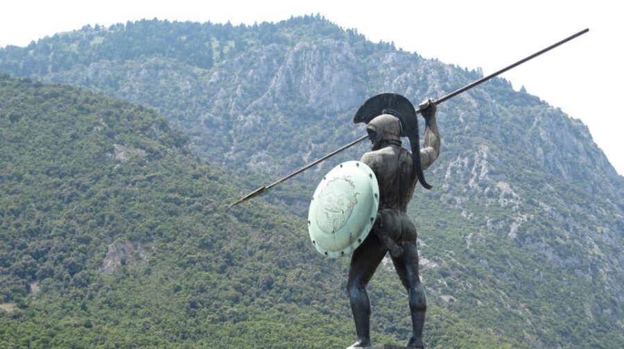 Delphi, Corycian Cave, and 300 Battlefield private tour - What We Think About the Experience