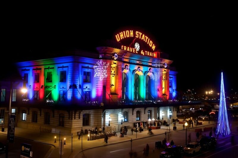 Denver: Holiday Lights & Sights Bus Tour - Key Points