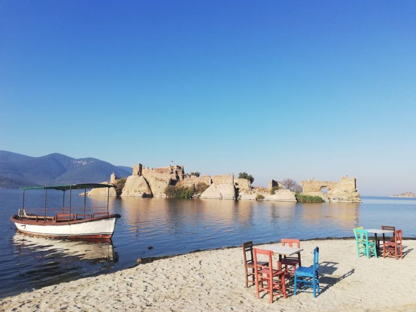 Didim/Altinkum: Full-Day Bafa Lake Guided Tour w/Breakfast - The Ancient City of Heraclia