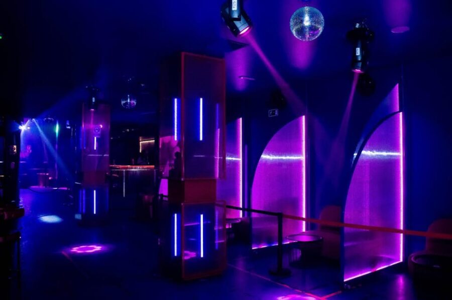 Disco night at Samsara, calle de la Cruz, 7, Madrid - In-Depth Look at the Experience