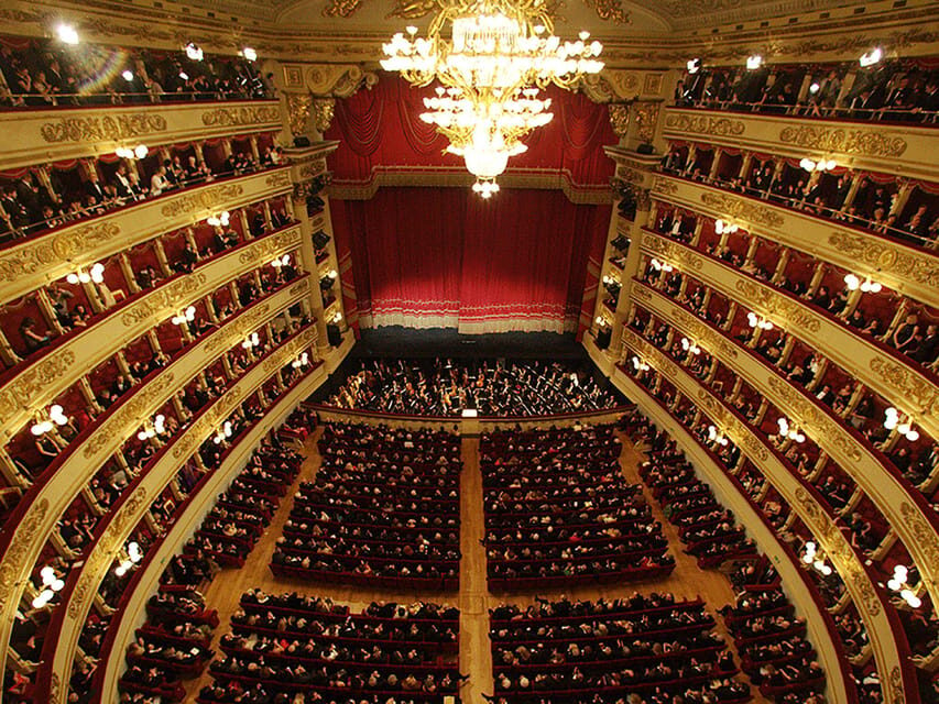 Discover La Scala's Legendary Stage & Stunning Foyer - Legendary Performers and Performances