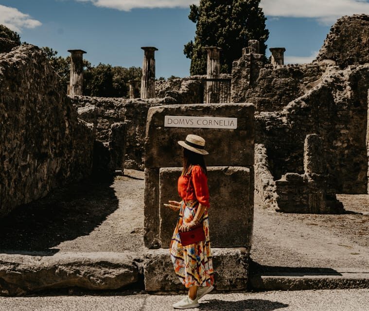 Discover Pompeii: French Walking Tour of the Buried City - Who Should Consider This Tour?