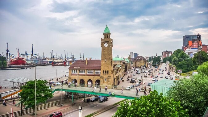 Discover the LGBT side of St.Pauli with a Local - Key Points