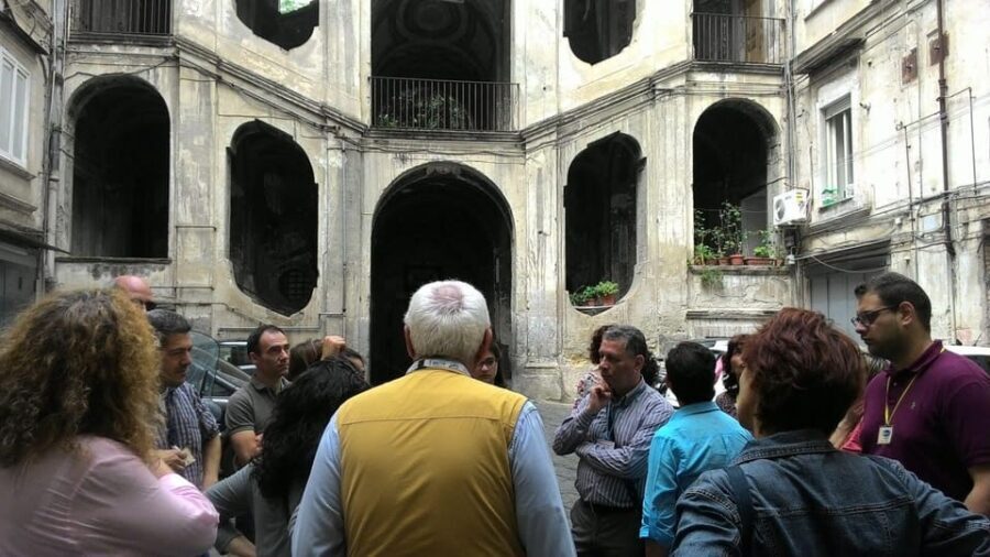 Discover the Rione Sanità with Insolitaguida - What Travelers Can Expect
