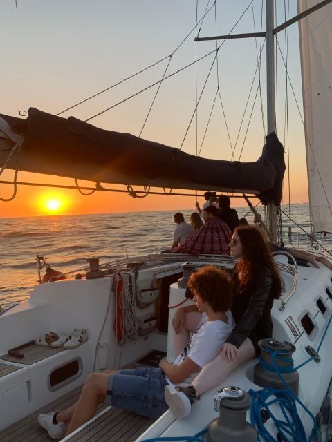 Douro Sunset Sailboat Experience in Porto - The Sunset and the Experience