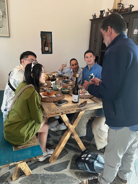 Douro Valley wine safari with wine tastings and lunch - Exploring the Green Wine Region
