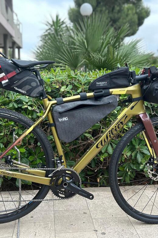 E-gravel bike rental - Exploring Puglia on Two Wheels