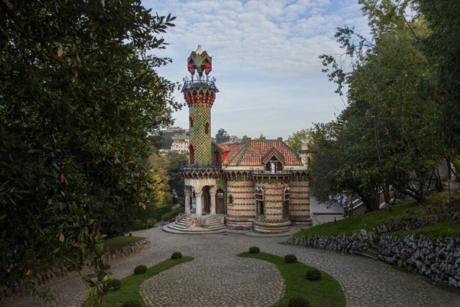 El Capricho Entrance Ticket - Who Will Love This Tour?