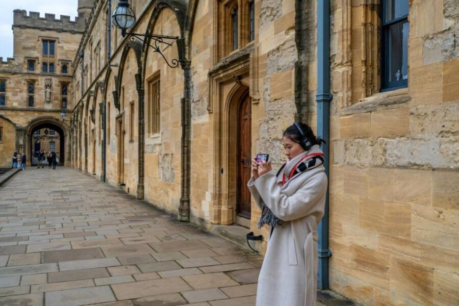 Enchanted Oxford: A Christmas Walking Tour - What’s Included and How It Adds Value