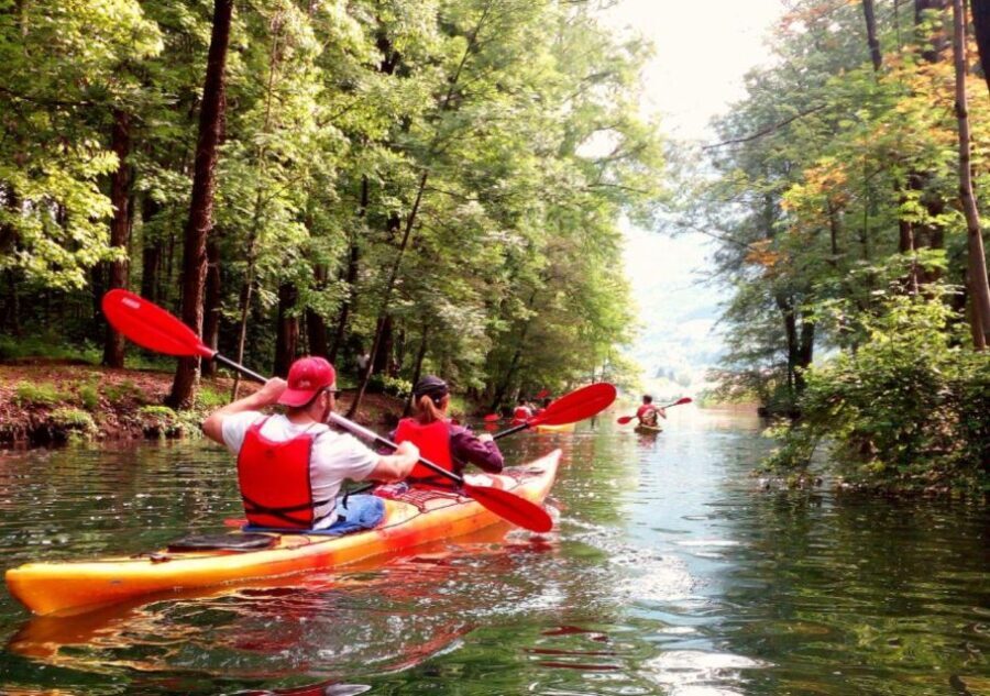 Endine Lake: half day Kayak trip - Who Will Love This Experience?