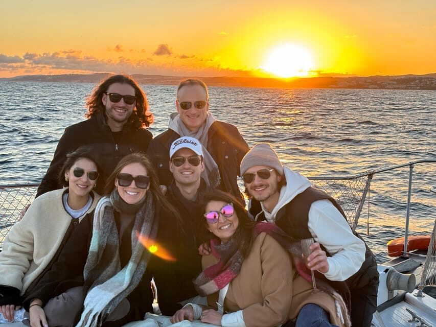 Estepona: Dolphin Searching Sunset Cruise with Drink & Snack - What Travelers Are Saying