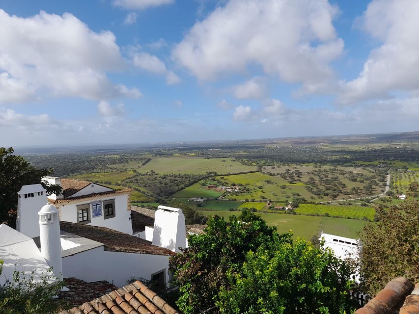 ÉVORA AND MONSARAZ FULL DAY PRIVATE TOUR BY CAR - What Makes This Tour Special?