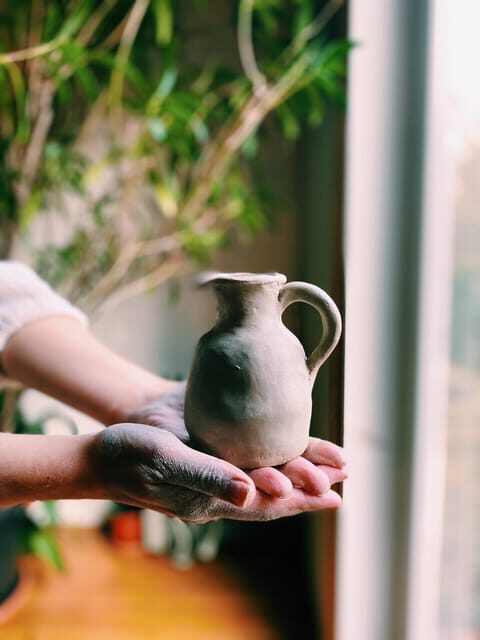 Exclusive pottery experience for couple with wine and snacks - Why This Experience Stands Out
