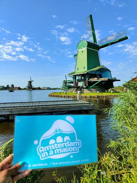 Excursion from Amsterdam to the windmills of Zaanse Schans - What the Experience Feels Like