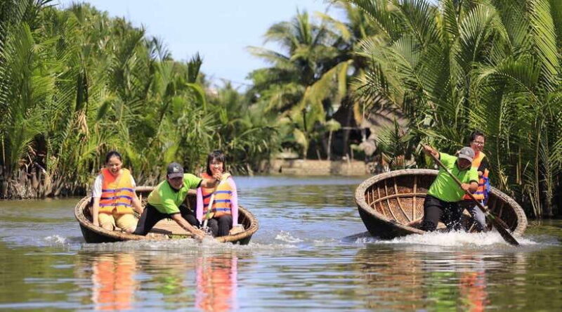 Explore Bay Mau Coconut Jungle & Hoi An Old Town with Dinner - Key Points