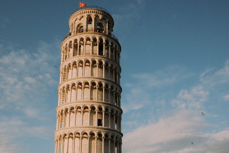Exploring Pisa: Half-Day Private Minivan Tour from Florence - Free Time and Climb Opportunity
