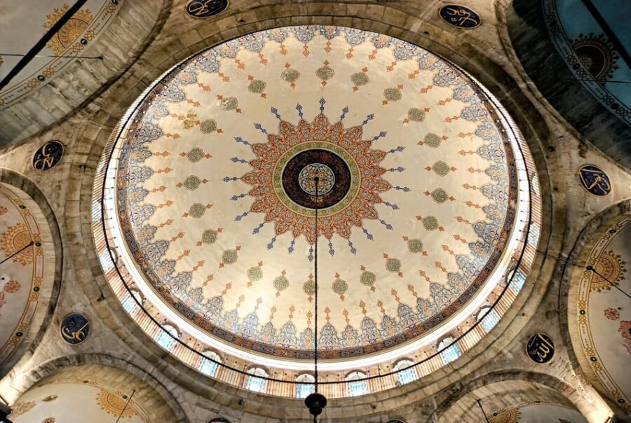 Eyüp Sultan Mosque and Eyüp District Istanbul Walking Tour - The Real Value: What Travelers Say