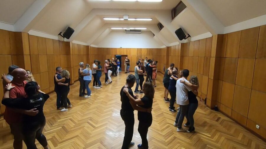 Faro: Dance Private or Group Lessons (Salsa,Bachata,Kizomba) - Why This Experience Provides Value