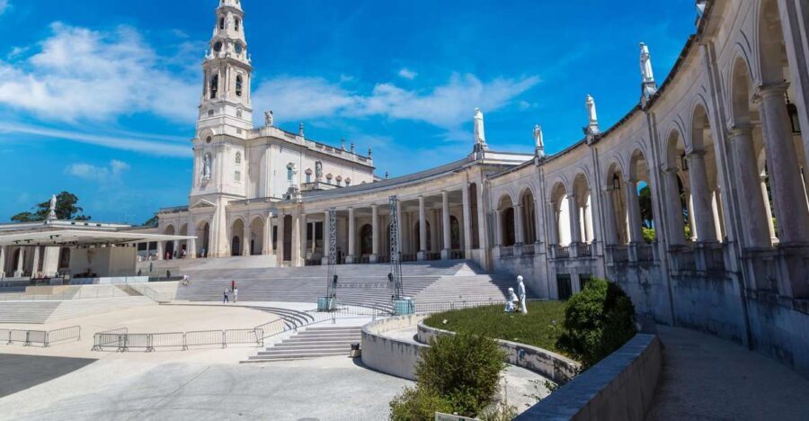 Fatima Spiritual Full Day Private Tour from Lisbon - Exploring the Itinerary