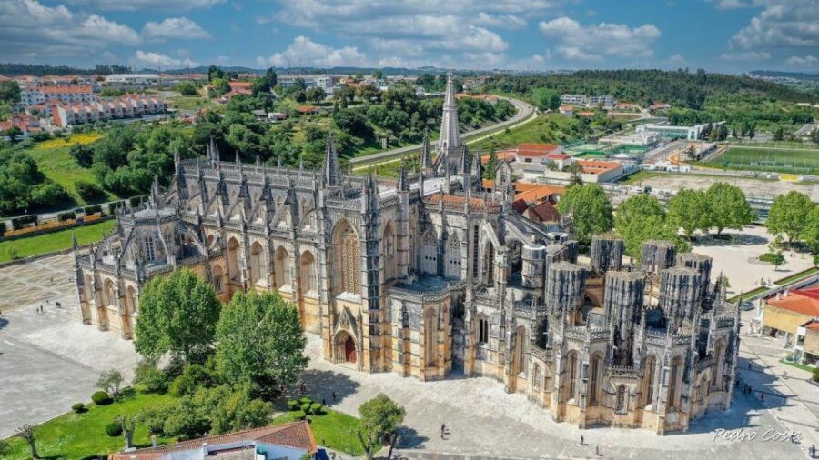 Fátima Tour Full Day 9h Battle/Nazareth/Obidos - Who Should Consider This Tour?