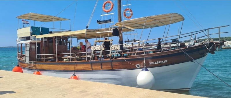 Fazana: Dolphin Finder in Brijuni islands Safari with Dinner - What Reviewers Say