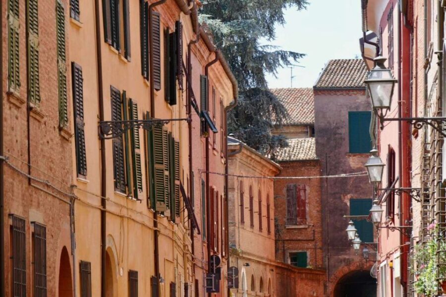 Ferrara: 2-Hour City Center Walking Tour - Why This Tour Offers Real Value