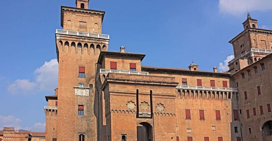 Ferrara: Private Walking Tour with Local Guide - Analyzing the Value