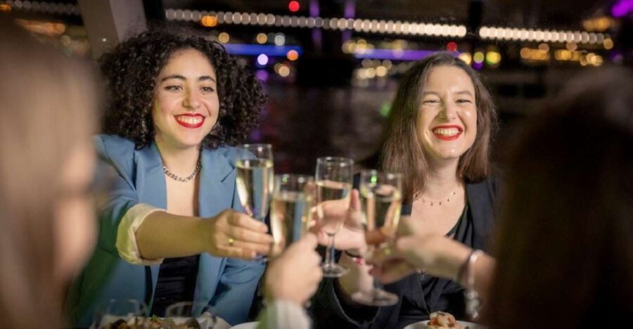 Festive London New Years Eve 3-Course Dinner Cruise - What This Tour Means for You