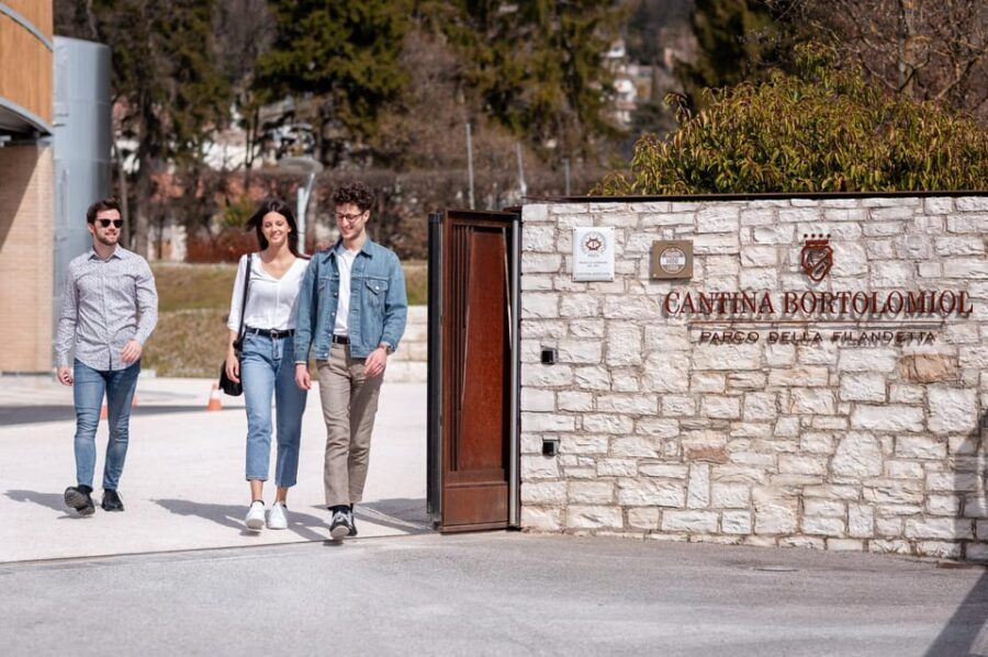 FILANDETTA PARK WINE & ART FARM: FILANDETTA TOUR - Who Will Love This Tour?