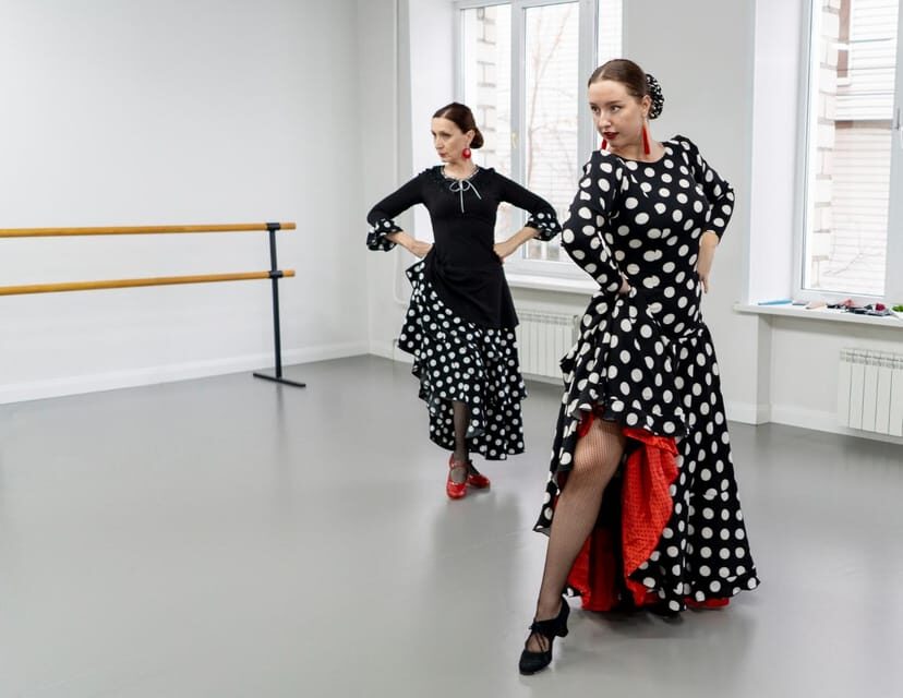 Flamenco Dance Lesson: 60-Minute Class in Seville - Who Will Love This Experience?