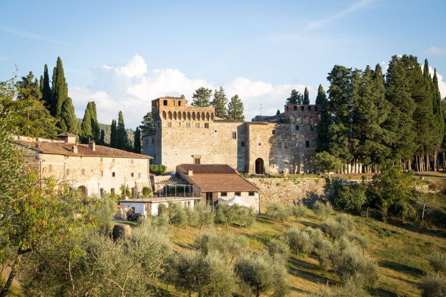 Florence: Horse ride 3h and Wine Tasting&Lunch at a castle - Additional Details and Considerations