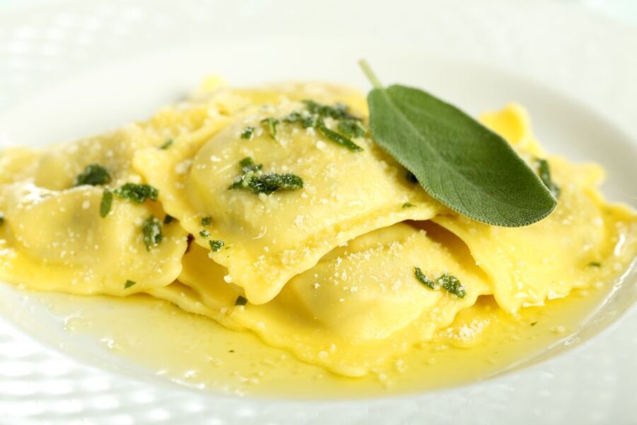 Florence: Pasta and Dessert Cooking Class with Drinks - Why This Tour Works
