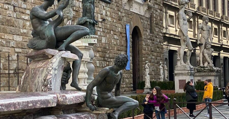 Florence: Piazza della Signoria Children's Walking Tour - What to Expect During the Tour