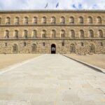 Florence: Pitti Palace Entry Ticket and Guided Walking Tour - Why This Tour Works Well